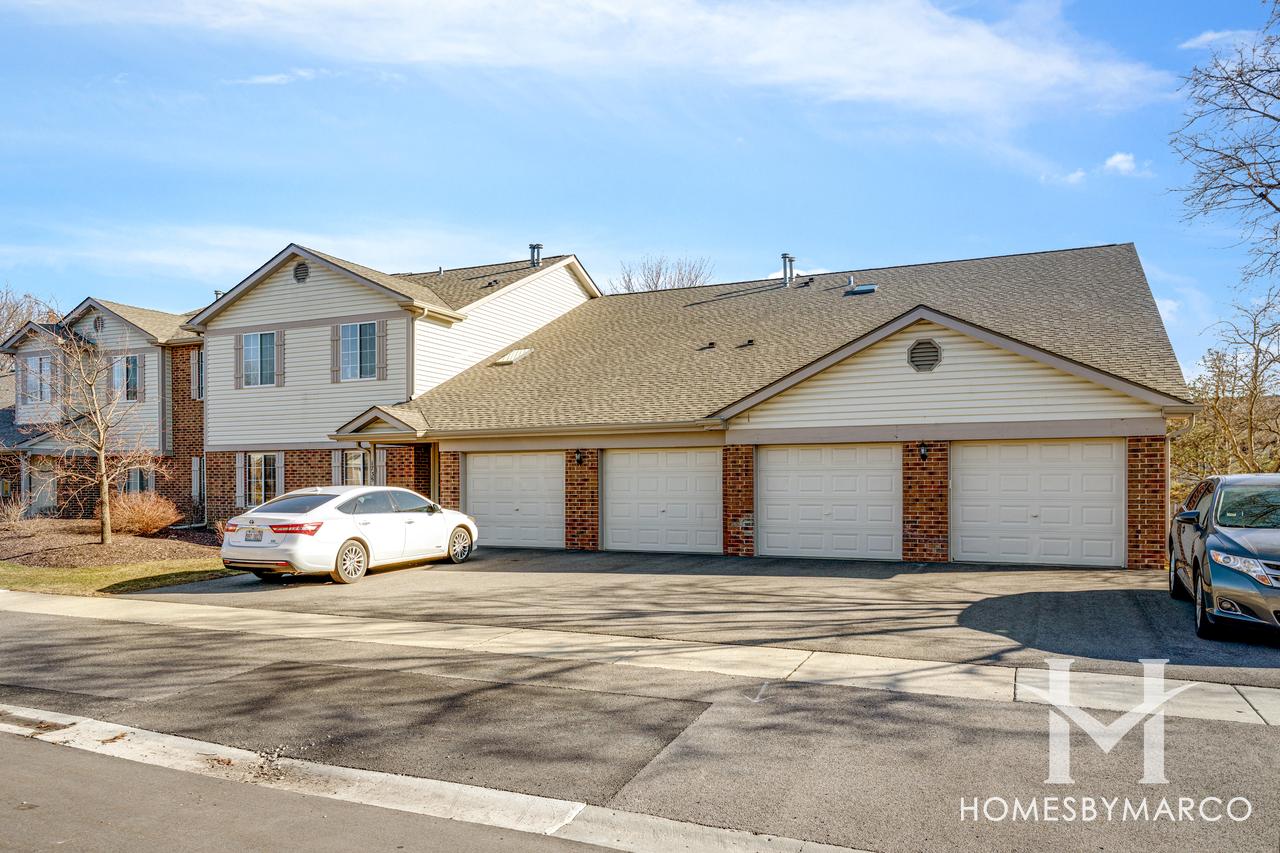 Glens of Schaumburg in Schaumburg, IL at 1744 Chesapeake Ln, 1501-1519 ...